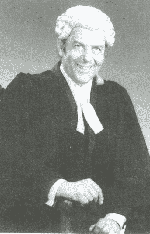 Zbigniew Maciaszek - Maciaszek Brown Law